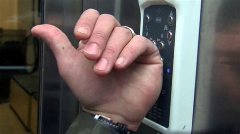 Bukan Mobil Atau Ponsel Aja Kini Manusia Juga Ada Yang Punya Built In