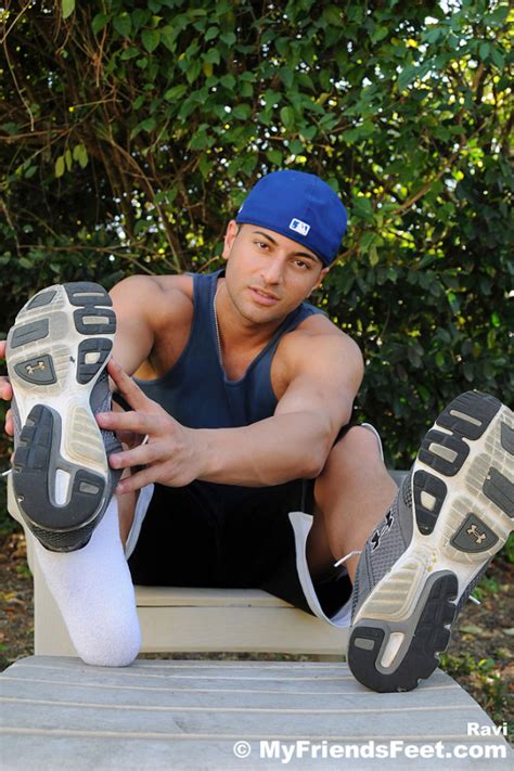 My Friends Feet Ravi Barefoot Outdoors Bodybuilder Beautiful Updates
