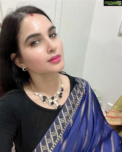 Kaavya Singh Wiki Biography Age Photos Spouse And More