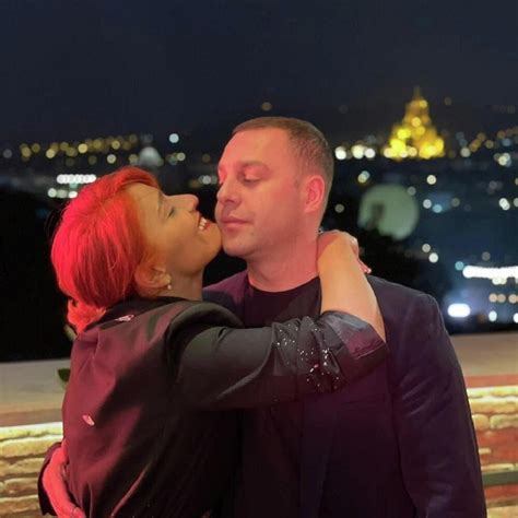 ასეთ სახლს ირემონტებს ორსული ნანუკა გულუა ვიდეო