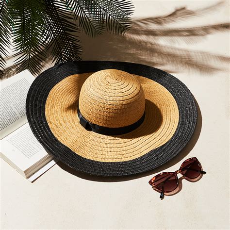 Chapeau De Plage Pour Femme Noir Chez Rentreediscount Cadeaux And Jeux