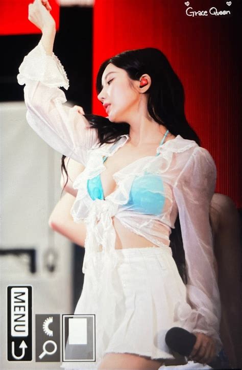 The Queen Of Waterbomb The Fourth Generation Idol Going Viral For