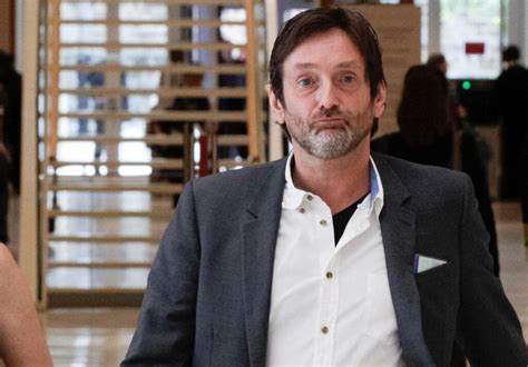 Pierre Palmade Présenté à Un Juge Le Parquet Demande Son Placement En