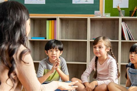 How To Create A Structured Learning Environment At Home