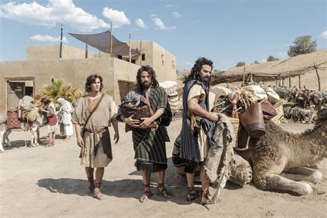 여행을 위해 짐을 싣는 레이맨 레뮤엘 그리고 니파이