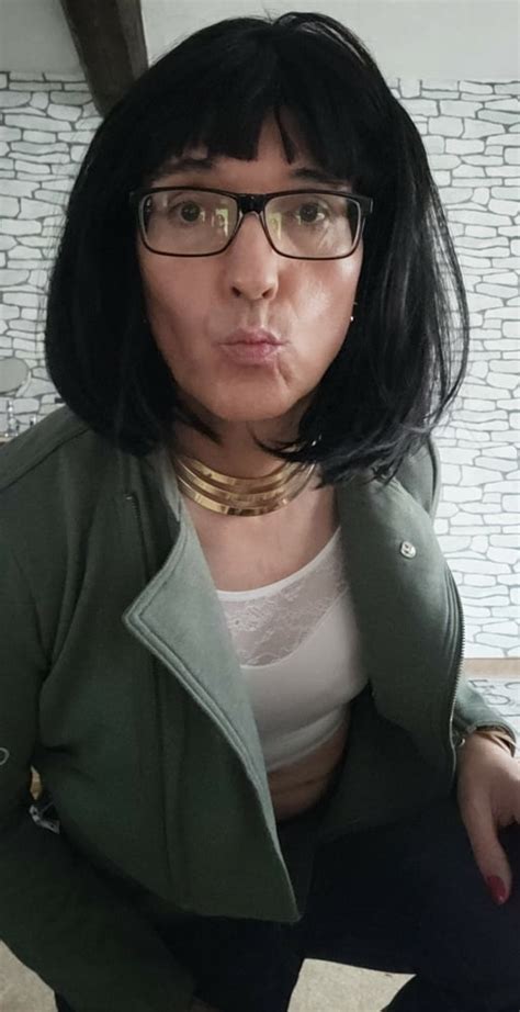 Cross Bed Pics XHamster