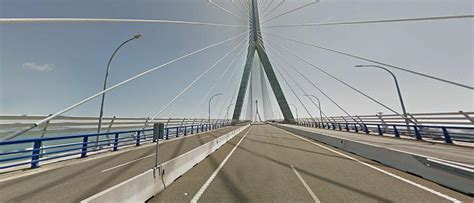 무료 이미지 하늘 노면 경계표 현수교 케이블 머물 다리 시티 콘크리트 다리 대칭 외래 교량 고정 링크 대들보 다리 고가 도로 비 건축물 고속도로