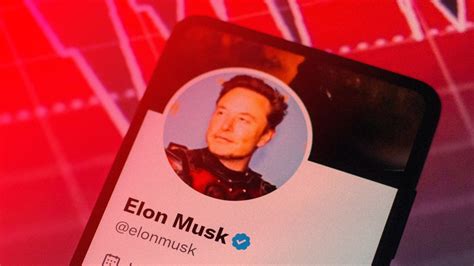 Elon Musks Kanye West Fiasco Highlights Twitters Content Moderation