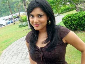 TeluguMovieClub Ramya Latest Hot Photos