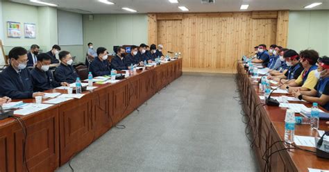 파업 대신 잠정 합의부산교통공사 노사 단체교섭 극적 타결