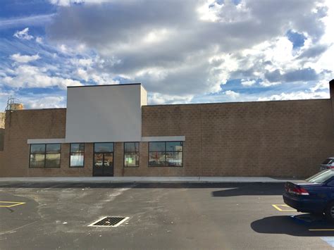 2401 E Tioga St Philadelphia Pa 19134 Aramingo Plaza Loopnet