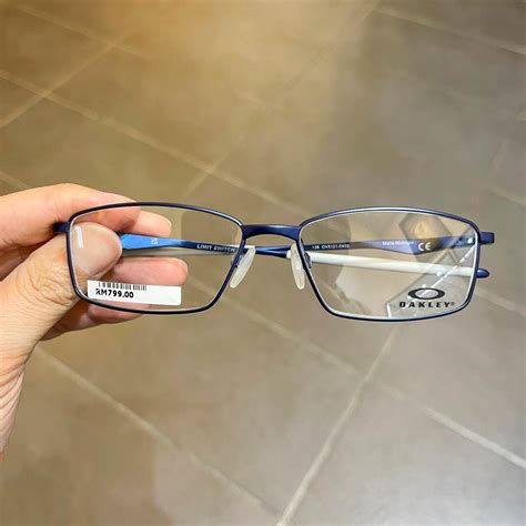 Oakley Limit Switch Midnight Blue 2aoptical