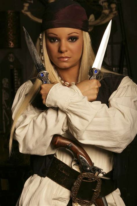 Poze Rezolutie Mare Carmen Luvana Actor Poza 27 Din 39 CineMagia Ro