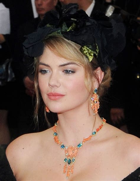 Kate Upton Wearing Dolce And Gabbana Gown 2014 Met Costume Institute
