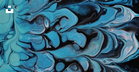 파란색과 검은 색의 추상적 인 그림 사진 Unsplash의 무료 벽지 이미지