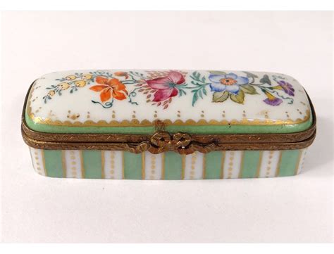 Small Pill Box Porcelain Limoges Flowers Brass Gilding Twentieth Century