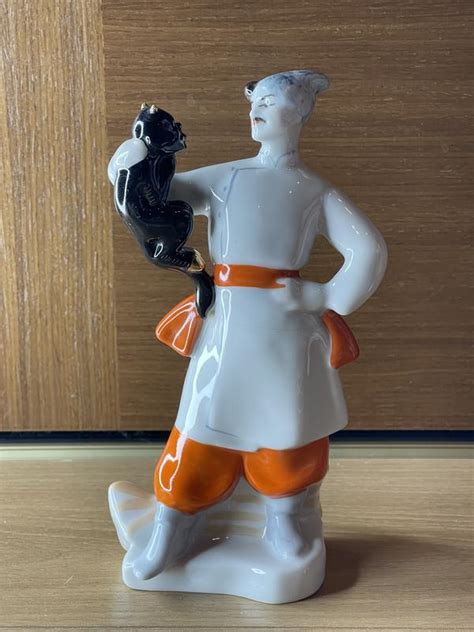 Винтажная статуэтка вакулы — цена 450 грн в каталоге Статуэтки Купить товары для дома и быта по