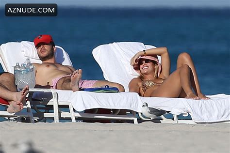 Sofia Richie Sexy Sunbathing On The Beach In Miami Aznude