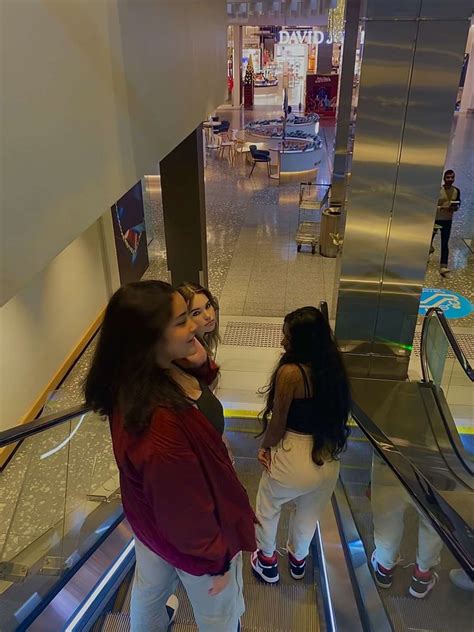 Teenage Dream Mall Selfie Outfit Pretty Scenes Outfits Kleding Selfies