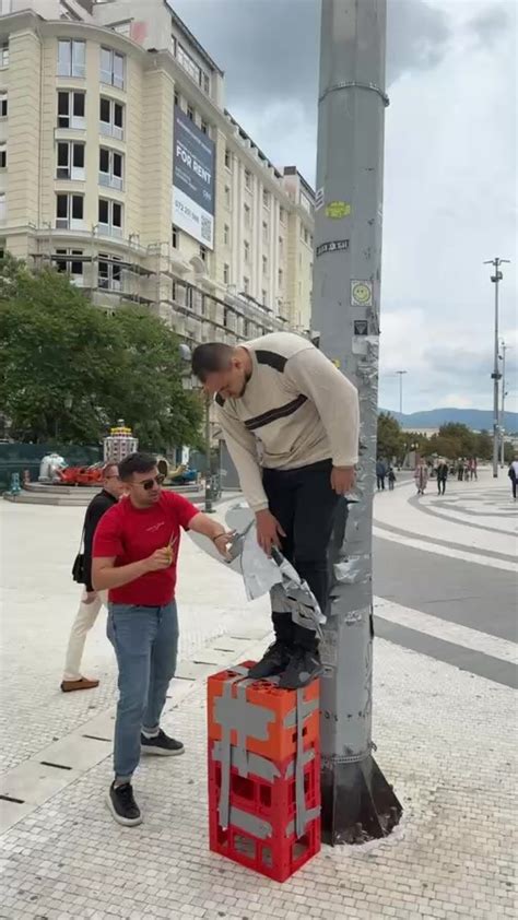Supportkocani Вчера во посета ни пристигна Јохан од компанијата Антура која во овие тешки