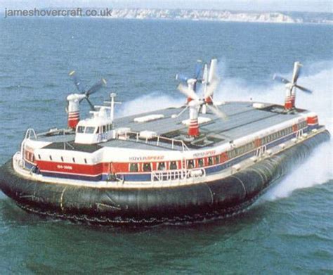 Srn4 Mk Iii Craft With Hoverspeed Promotional Shoot In 1988