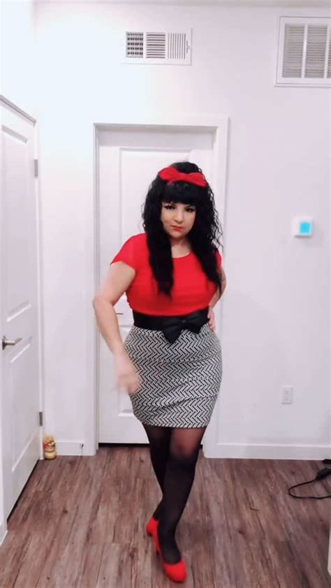 Chelydoll Miss Chelydoll • Instagram Photos And Videos