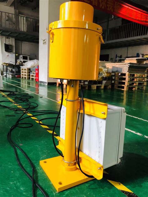 Visual Alignment Guidance System SAGA For Approach Azimuth Guidance