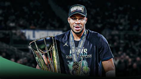 Milwaukee Bucks News Rumors And Highlights Clutchpoints