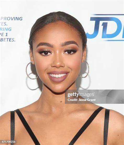 Bella Harris Model Photos And Premium High Res Pictures Getty Images