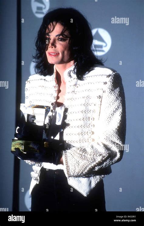 Michael Jackson 1993 Grammy Fotos Und Bildmaterial In Hoher Auflösung