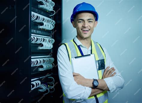 Premium Photo Engineering Portrait And Man With Tablet In Server Room