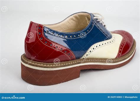 Mens Retro Black And White Leather Dress Shoes Royalty Free Stock Photo Cartoondealer Com