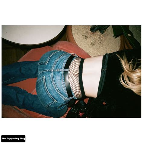 Kiernan Shipka Sexy Photos Pinayflixx Mega Leaks