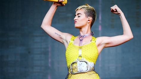 3840x2160 Katy Perry Live 4k Hd 4k Wallpapersimagesbackgrounds