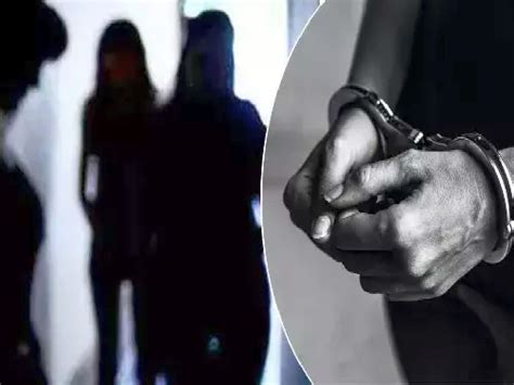 बेसा परिसरात फ्लॅटमध्ये ‘सेक्स रॅकेट सूत्रधार महिलेला अटक Marathi