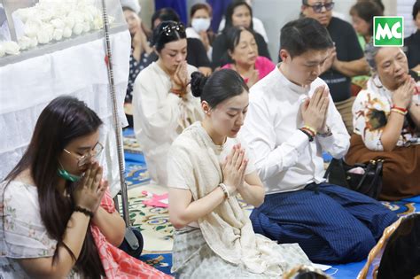 ဖခင် ၏ နောက်ဆုံးခရီးကို ပို့ဆောင်ခဲ့တဲ့ ဝတ်မှုန်ရွှေရည်