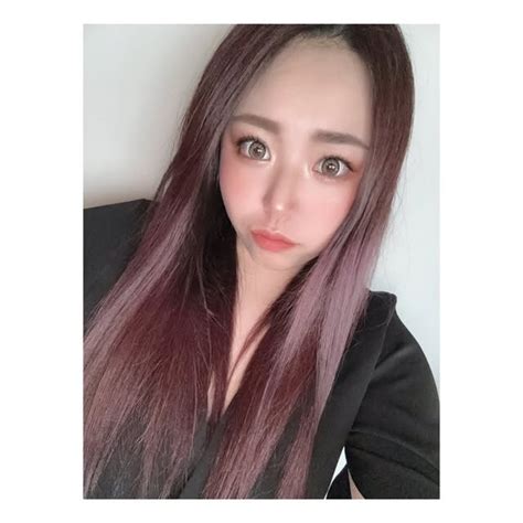 Rara Rara Threads Say More