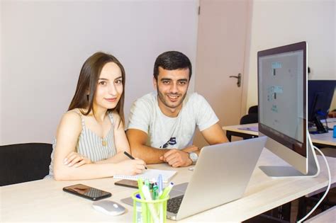 Premium Photo Programmers Working With Code Programmer Codding