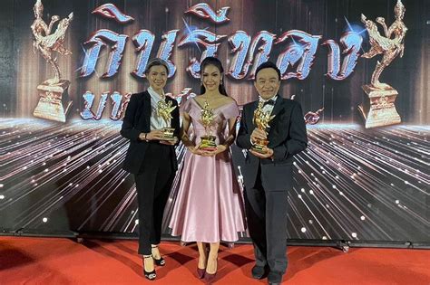 บันเทิง ‘รายการคุยโขมงบ่ายสามโมง คว้า3รางวัล กินรีทองมหาชน ครั้งที่ 8