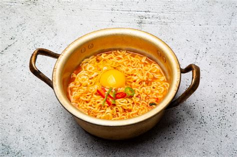 라면별 칼로리 정보 및 순위 음식 칼로리 음식 성분 다이어트 음식 관련 정보