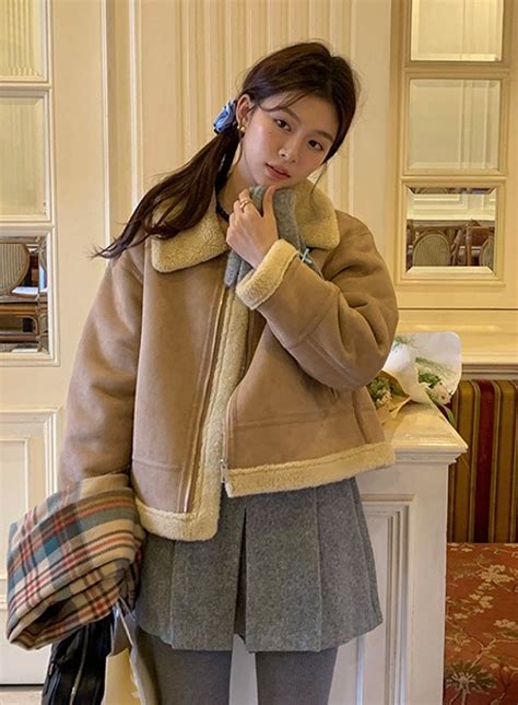 에코퍼 스웨이드 오리진 무스탕 에이블리