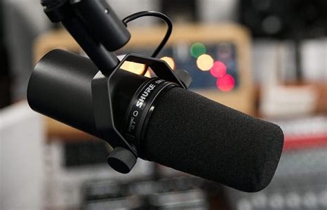 Best Dynamic Microphone For Your Studio 2021 Review