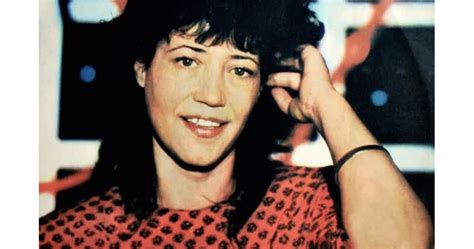 Дебют и авиокатастрофа фаталният рожден ден на Мария Нейкова която първа изпя Синева