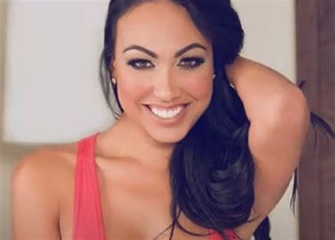 Sabarnya Istri Olivier Giroud Jennifer Kala Mengetahui Sang Suami