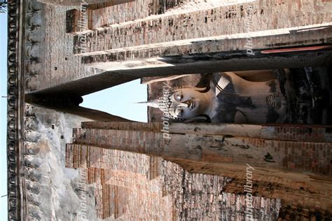 タイの世界遺産 古都スコタイと周辺歴史地区ワット・シーチュム 写真素材 862061 フォトライブラリー Photolibrary