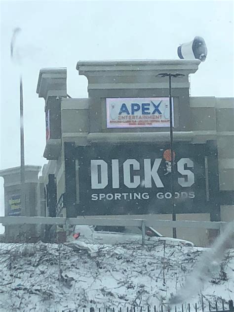 My Mom Opened A Folder Titled Apex Rule 34 And Found Alot Of R Apexoutlands