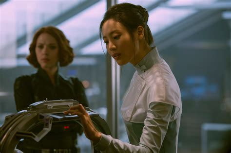 壁紙、1920x1277、アベンジャーズエイジ・オブ・ウルトロン、スカーレット・ヨハンソン、claudia Kim、映画、有名人、少女、ファンタジー、ダウンロード、写真