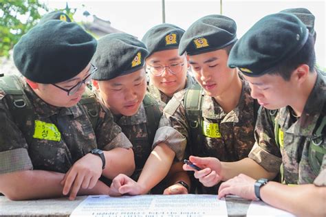 🗓️훈련소 데일리픽 🪖정신전력교육 강한 군인의 필수조건은 싸워 이길 육군훈련소에서 직접 알려드립니다