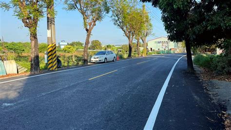 道工處利用轉爐石改善橋科聯外道路筆秀東路 筆直順暢用路更安全