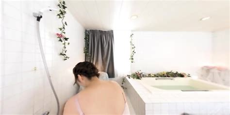 KIWVR 380 A VR Unlimited Time Unlimited Launches Great Tech Service By The Popular